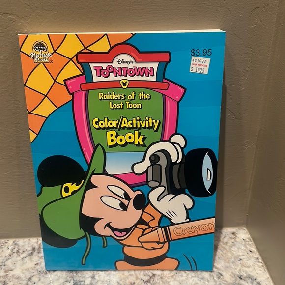 Disney | Other | Merrigold Press Disneys Toontown Color Activity Book ...